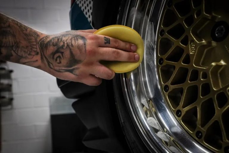 Guia definitiva para limpiar y proteger tus rines – El Arte del Detailing