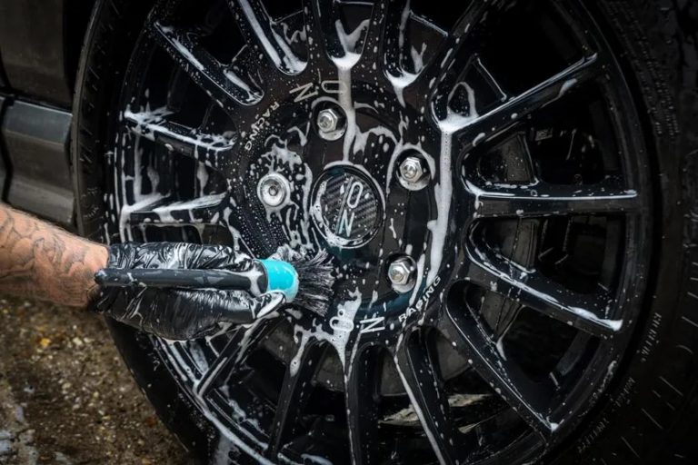 Guia definitiva para limpiar y proteger tus rines – El Arte del Detailing